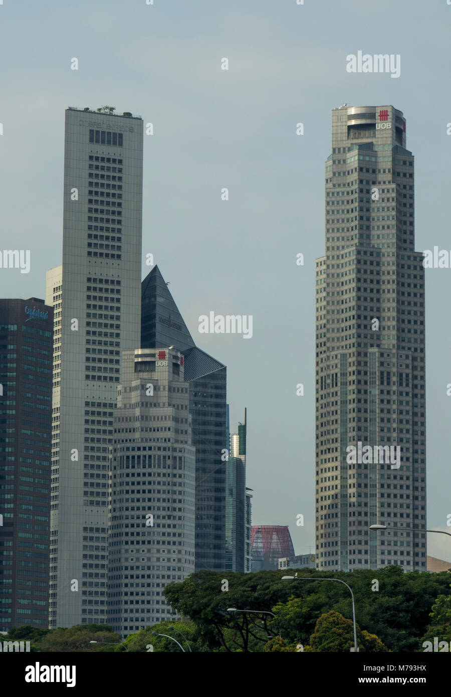 UOB Plaza one and UOB Plaza Two, and One Raffles Plaza skyscrapers in ...