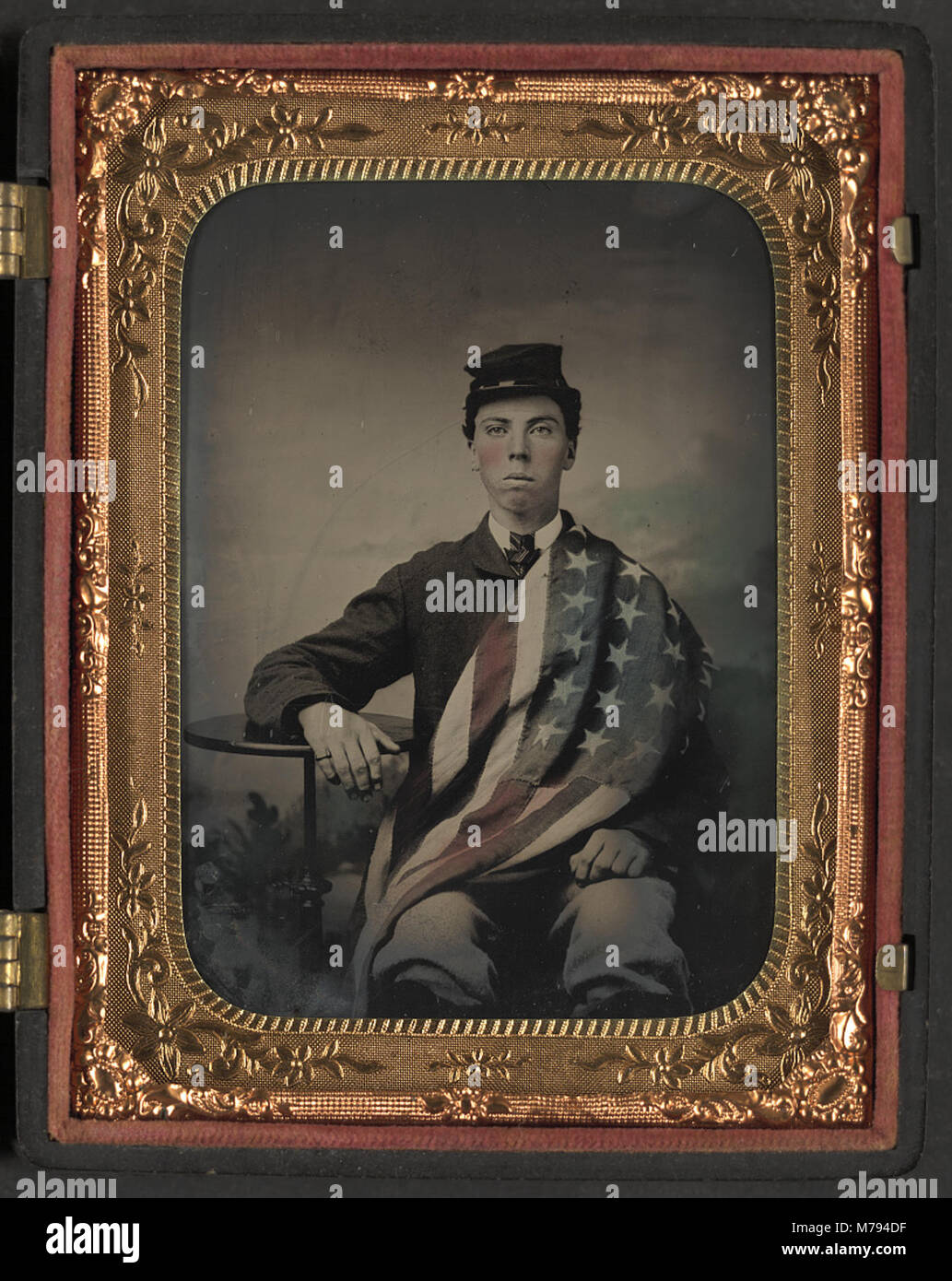 Draped in union flag hi-res stock photography and images - Alamy