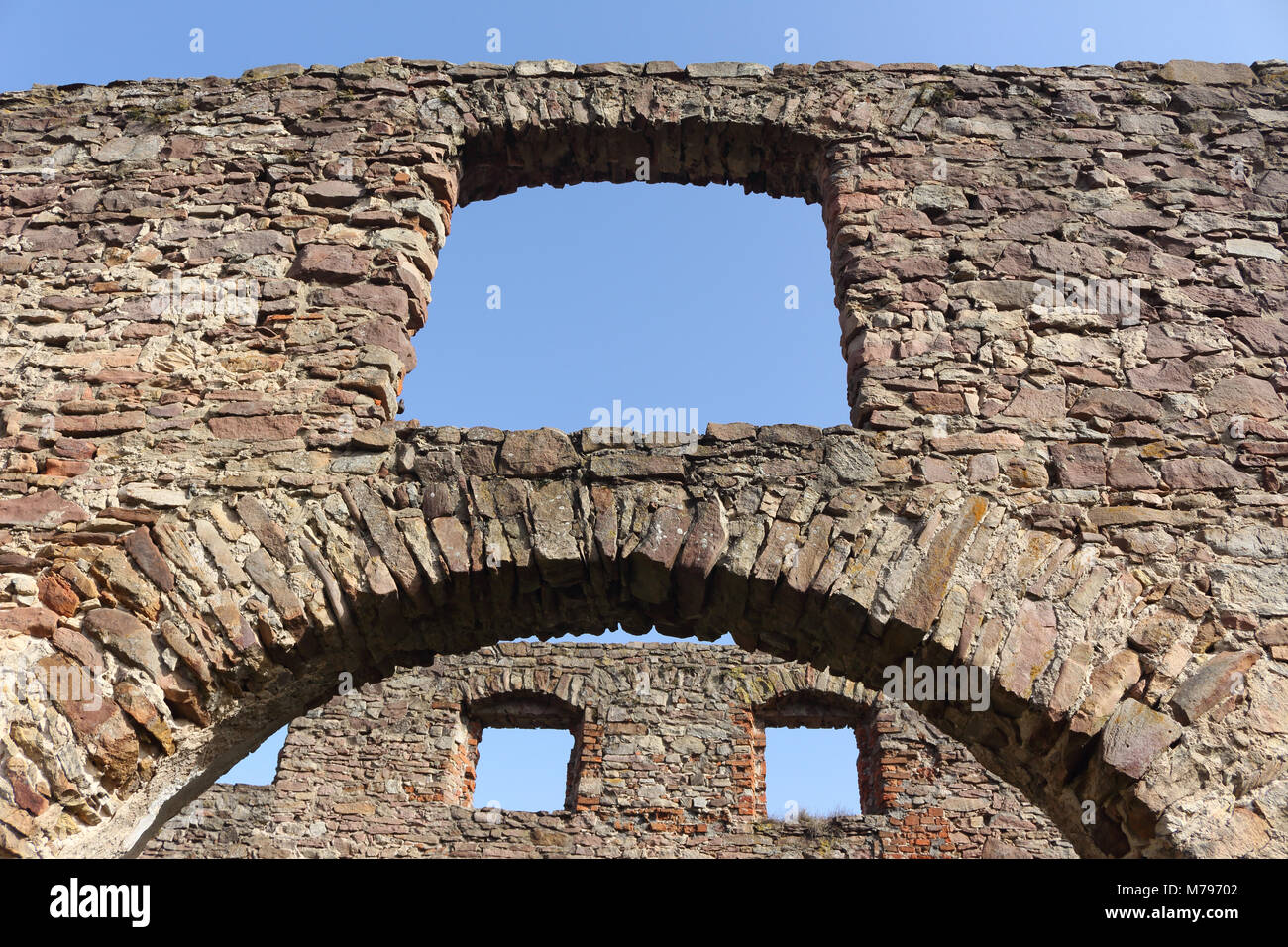 Cavity windows hi-res stock photography and images - Alamy