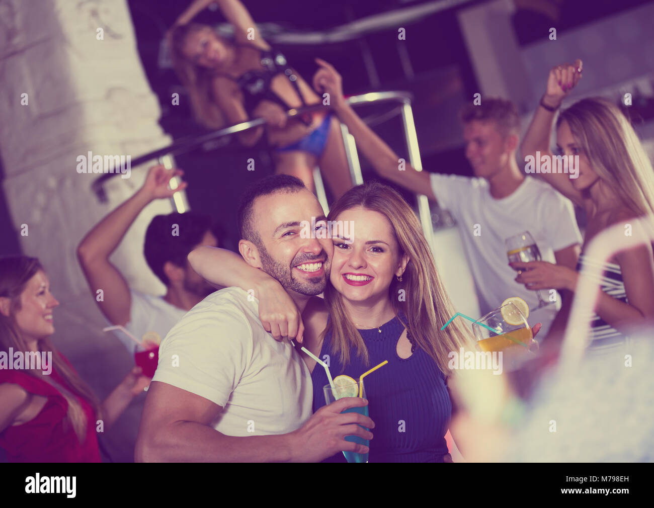 Girls hugging nightclub hi-res stock photography and images - Alamy