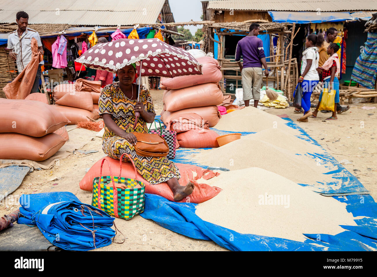 Selling grains hi-res stock photography and images - Alamy