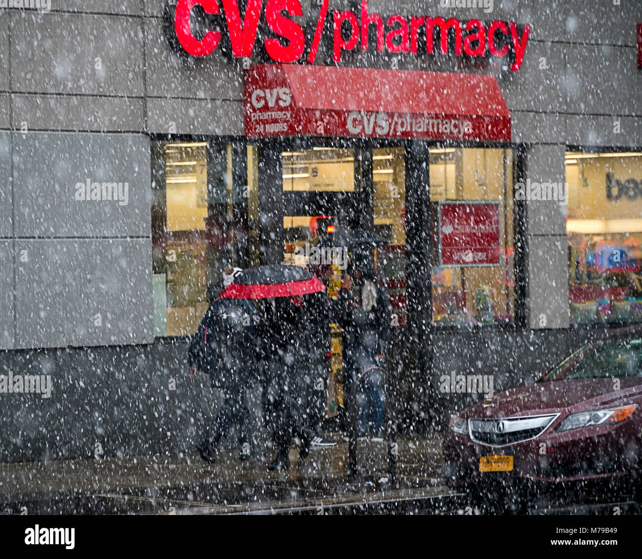 Cvs pharmacy storefront hi-res stock photography and images - Alamy