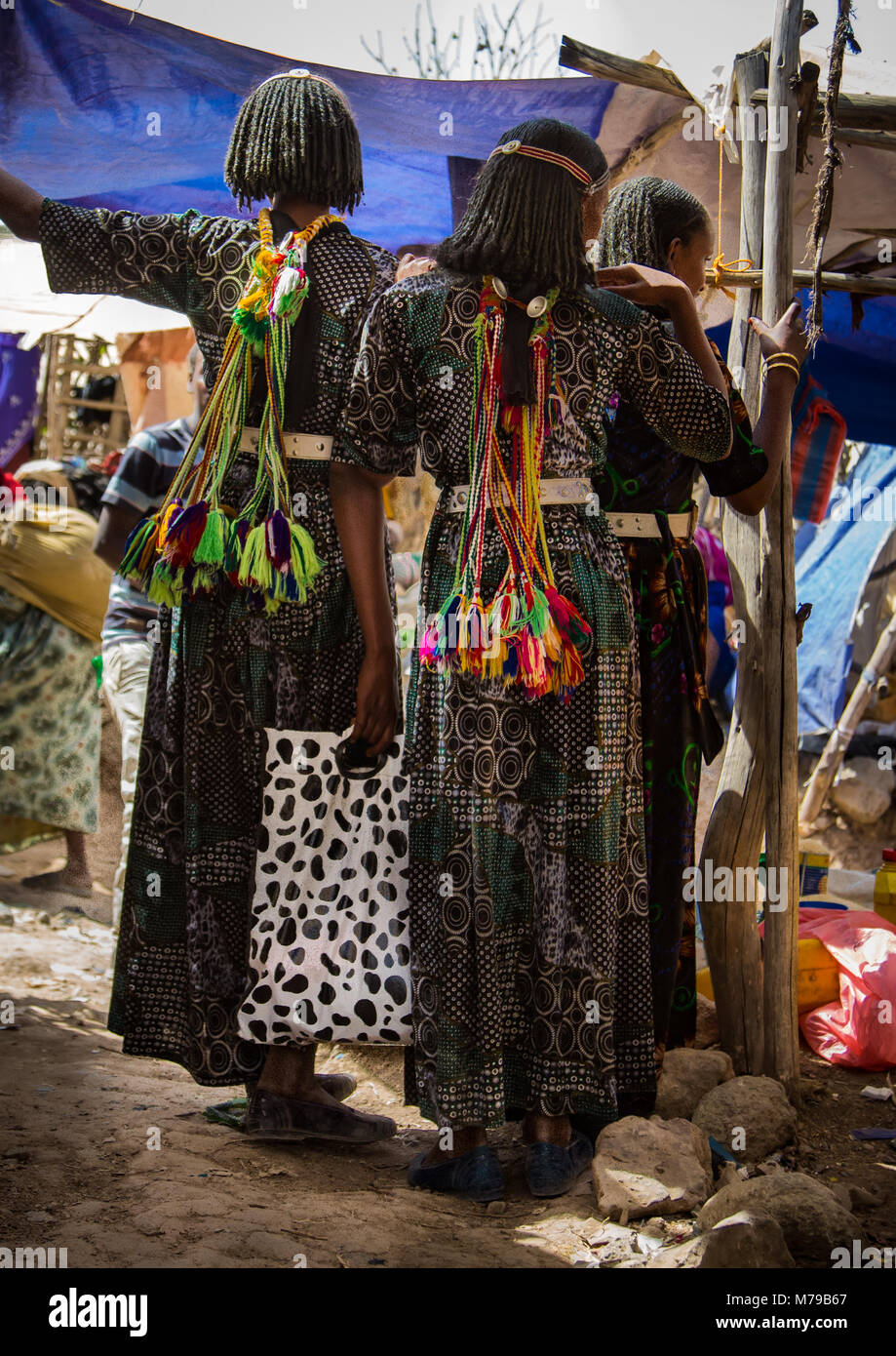 Oromo woman ethiopia in traditional hi-res stock photography and images ...