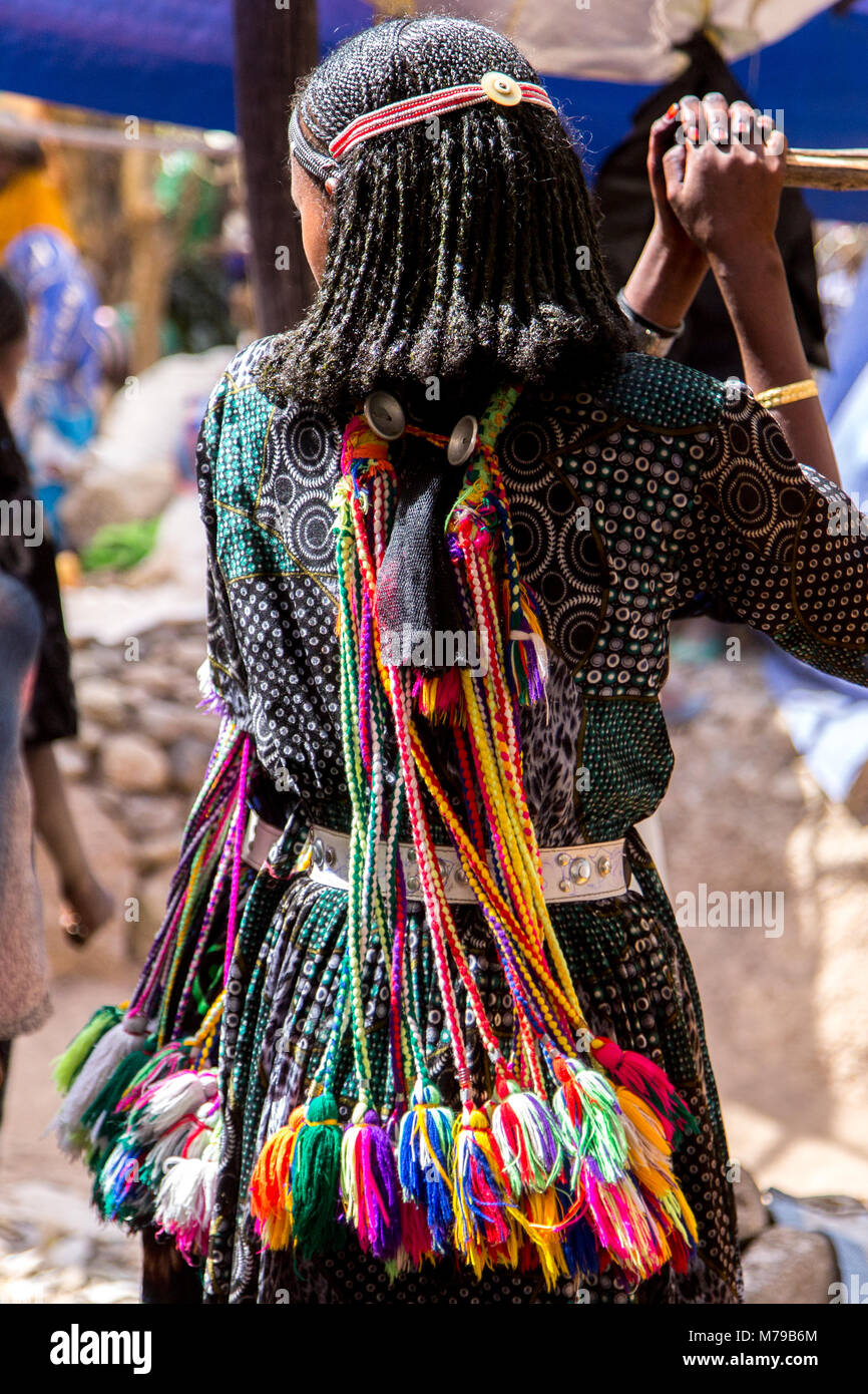 Oromo woman ethiopia in traditional hi-res stock photography and images ...