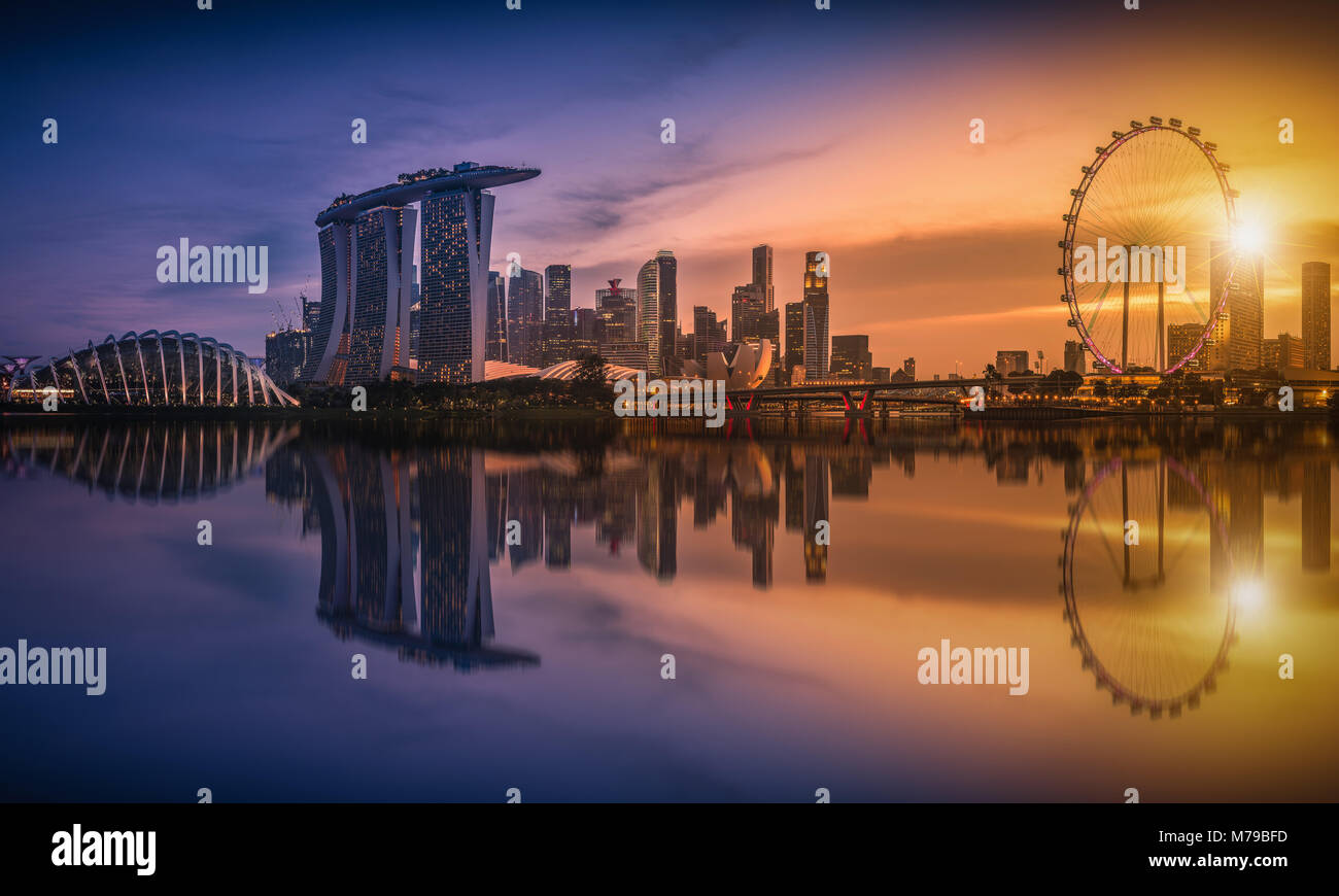 Panorama image of Singapore Skyline and view of skyscrapers on Marina ...