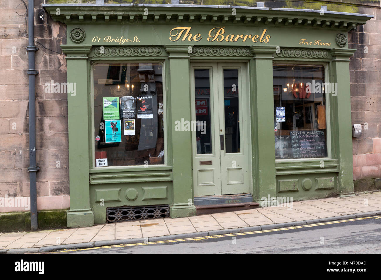 Pub stands hi-res stock photography and images - Alamy