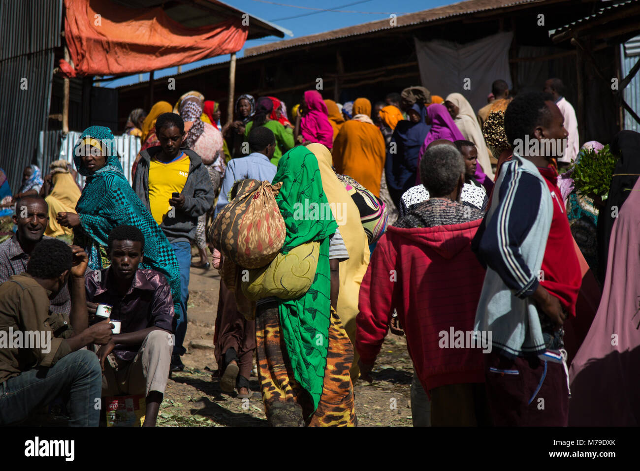 Woman purchasing khat in awaday khat market near harar, The khat ...