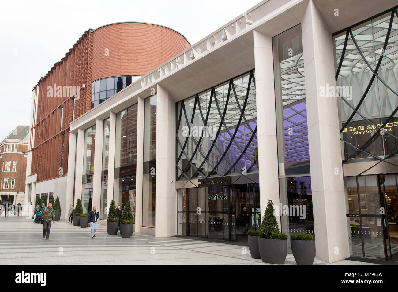 Victoria gate shopping centre hi-res stock photography and images - Alamy