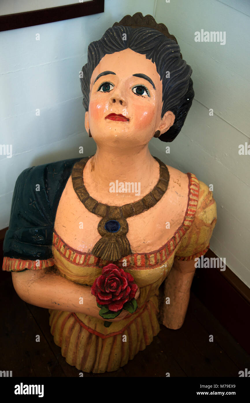 Female figurehead ship hi-res stock photography and images - Alamy
