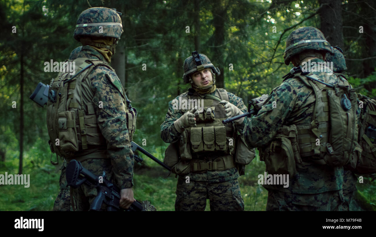 Squad Leader Discusses Military Operation Details with Soldiers ...