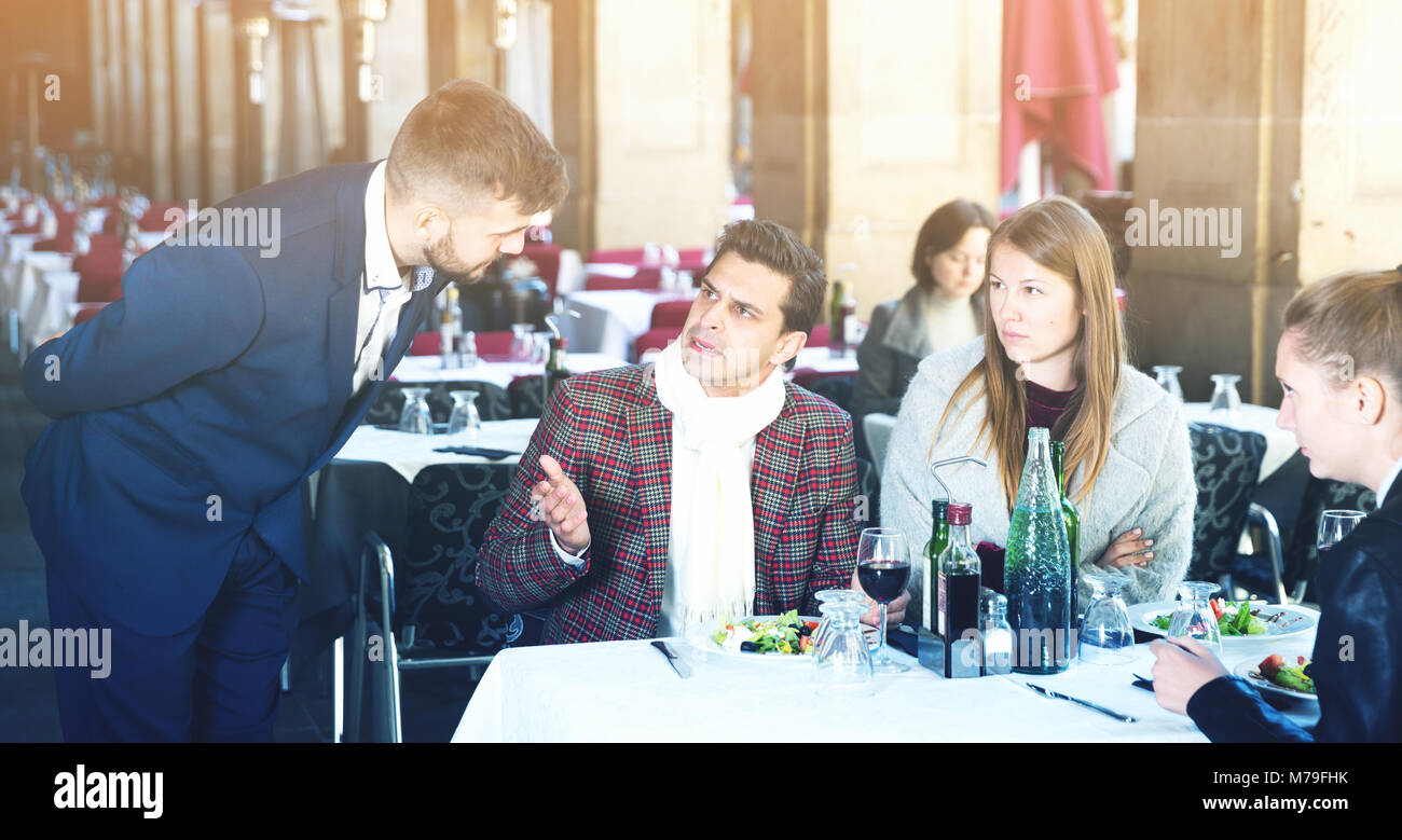 Restaurant manager angry hi-res stock photography and images - Alamy