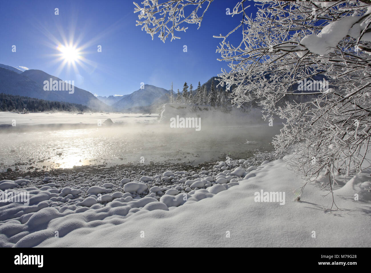 Germany, Bavaria, Upper Bavaria, Isarwinkel, Karwendel mountain range ...