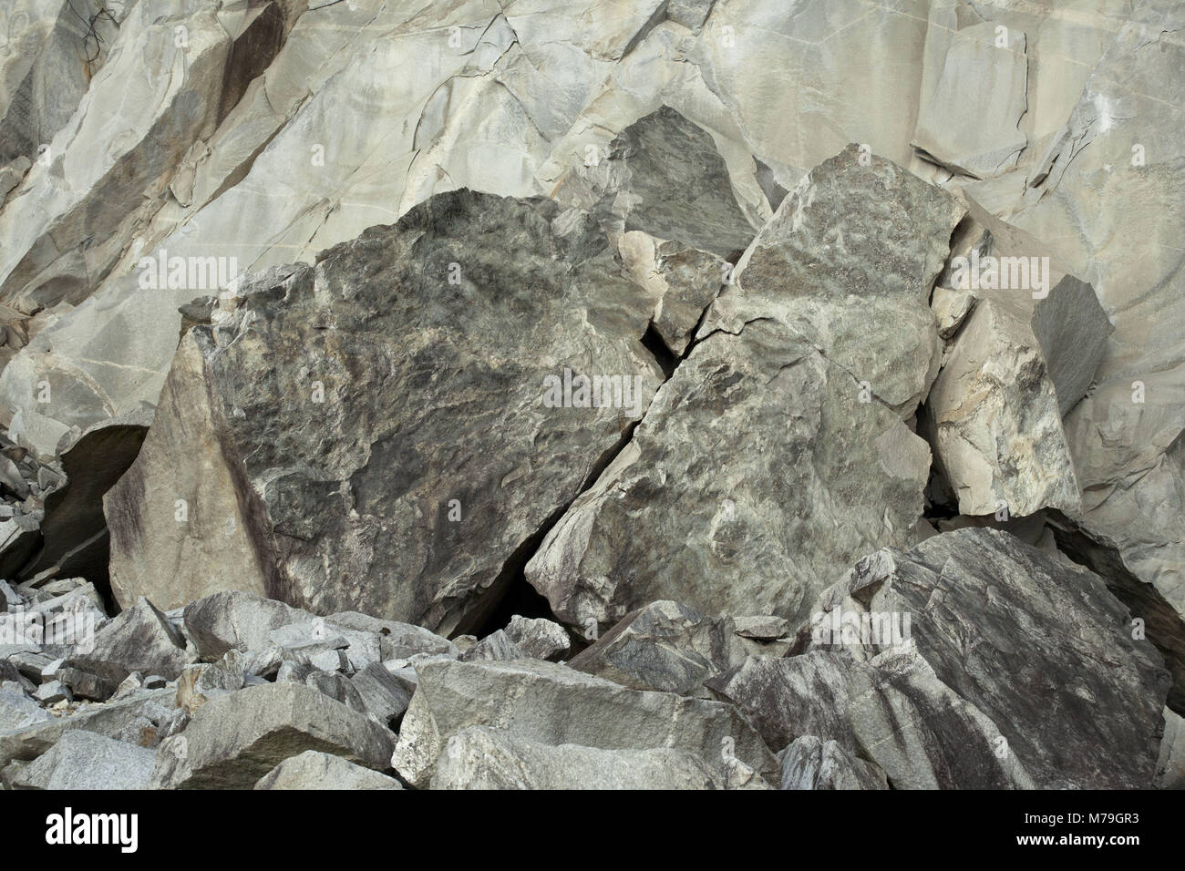 rock cutting at Mezzola, Lombardy, Italy Stock Photo - Alamy