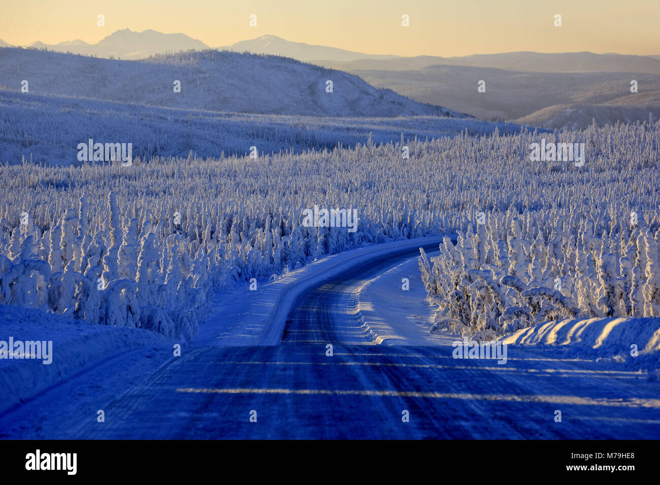 Alaska winter landscape road hi-res stock photography and images - Alamy