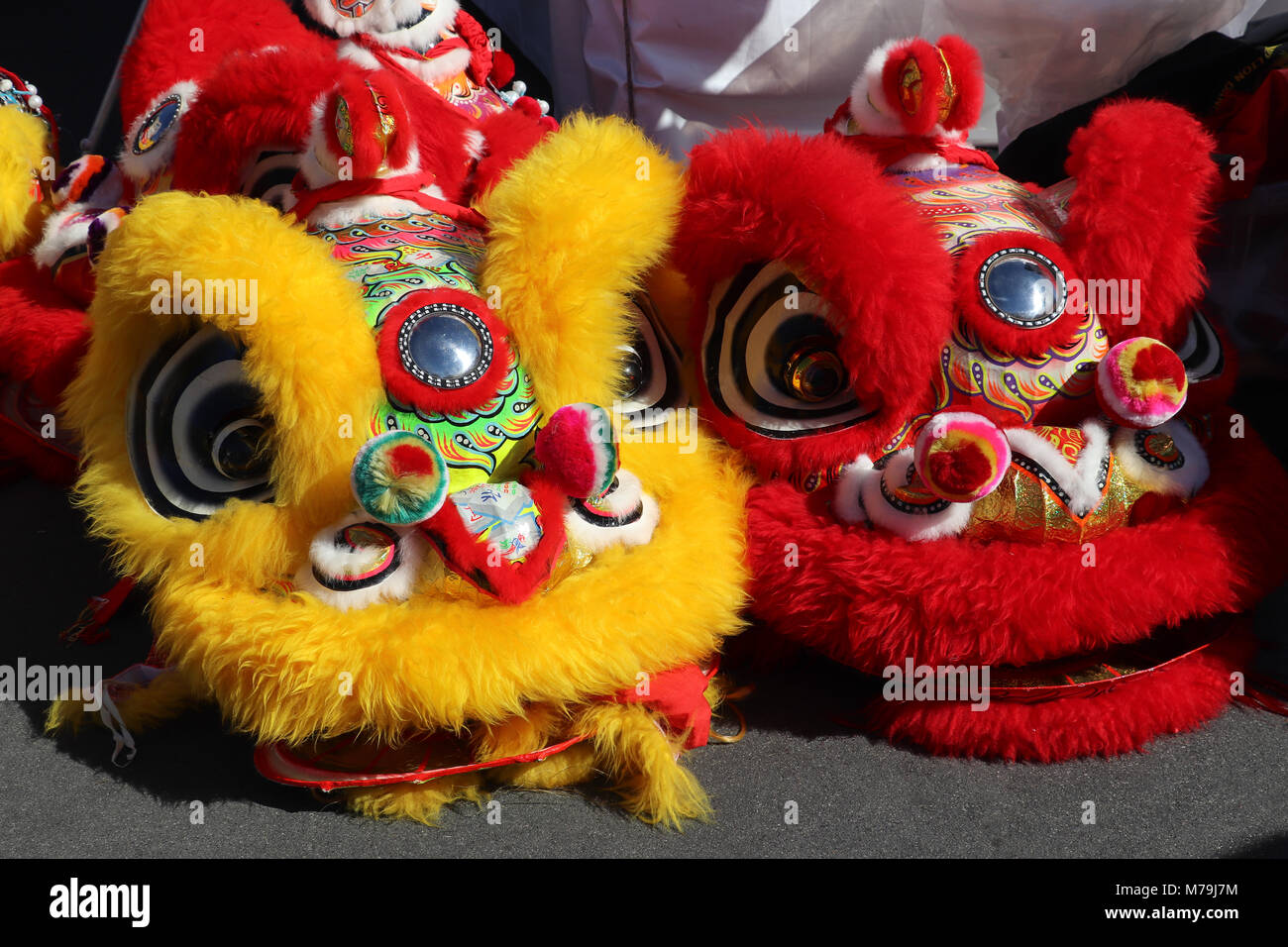 Chinese new year headdress hi-res stock photography and images - Alamy