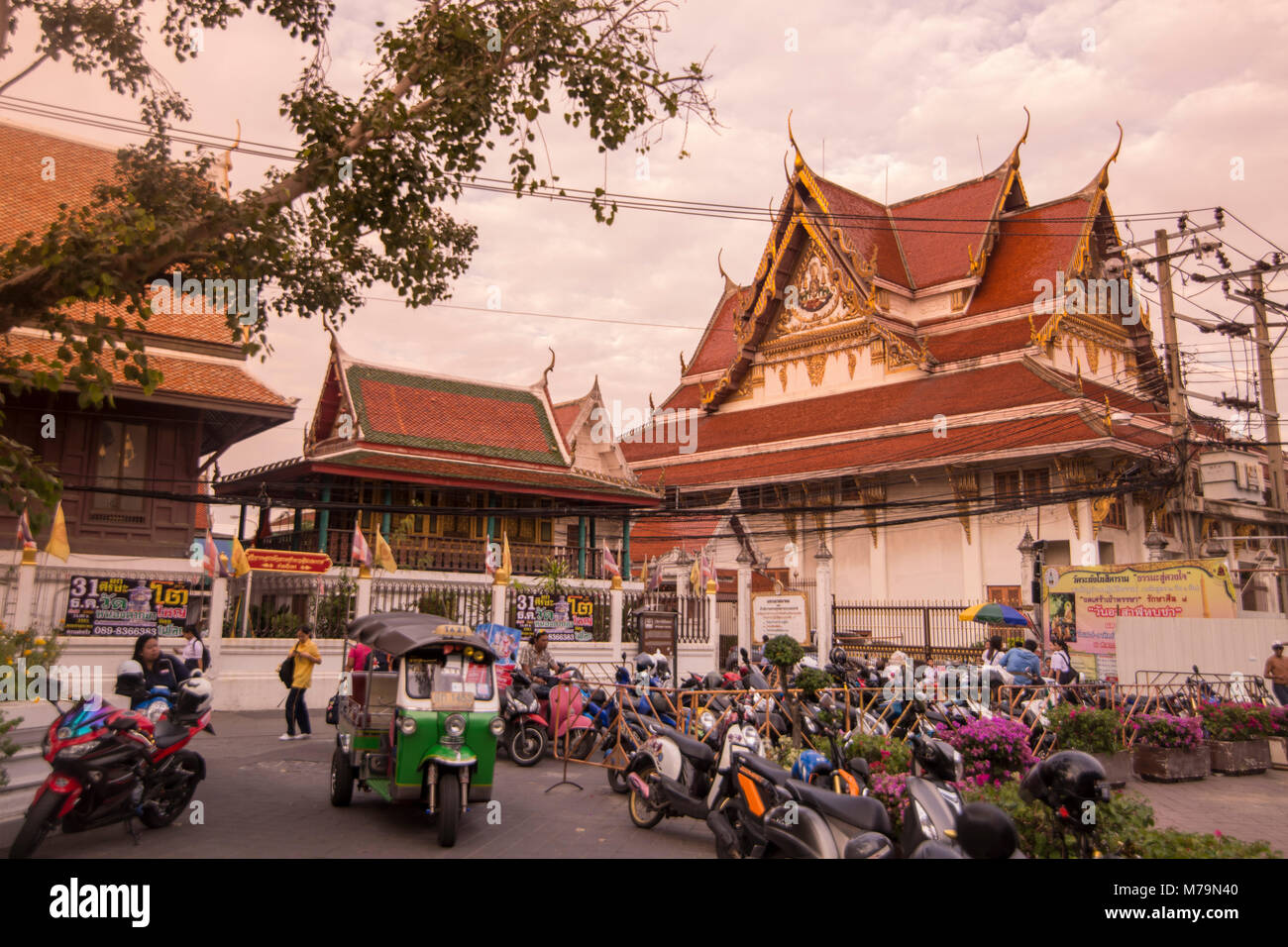 Patravadi theatre hi-res stock photography and images - Alamy