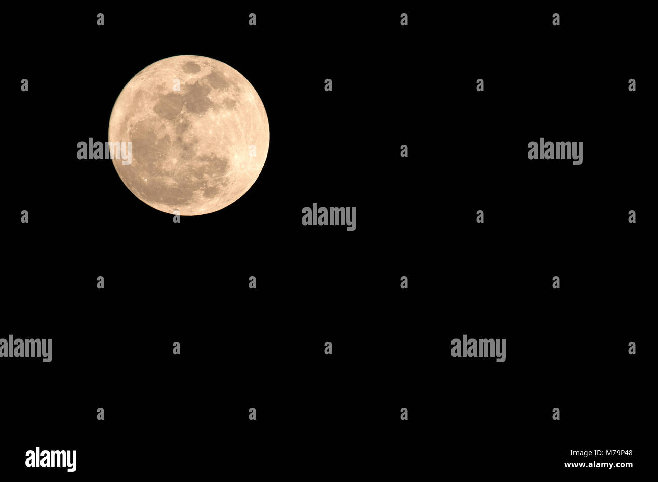 The moon of 14 th november 2016 Stock Photo - Alamy