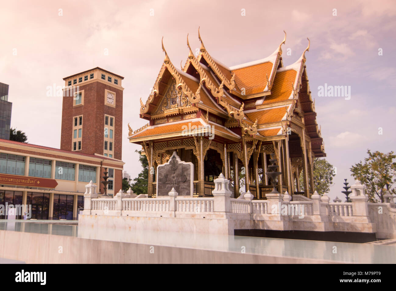 Bangkok siriraj hospital museum hi-res stock photography and images - Alamy