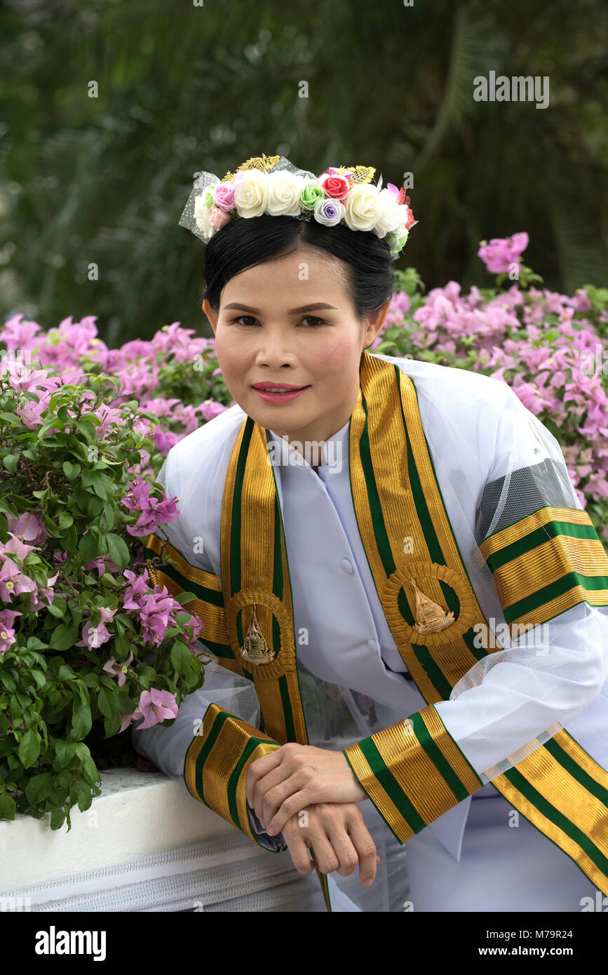 Thailand university graduates hi-res stock photography and images - Alamy