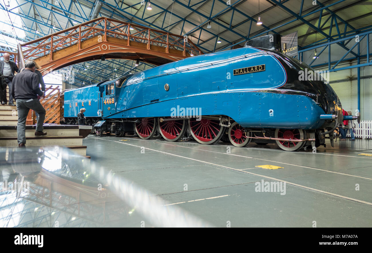 Steam locomotive Mallard on display at The National Railway museum in ...