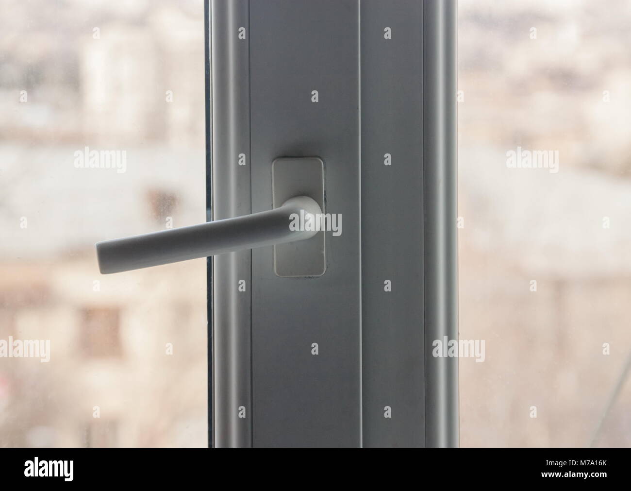 Lockable window hi-res stock photography and images - Alamy