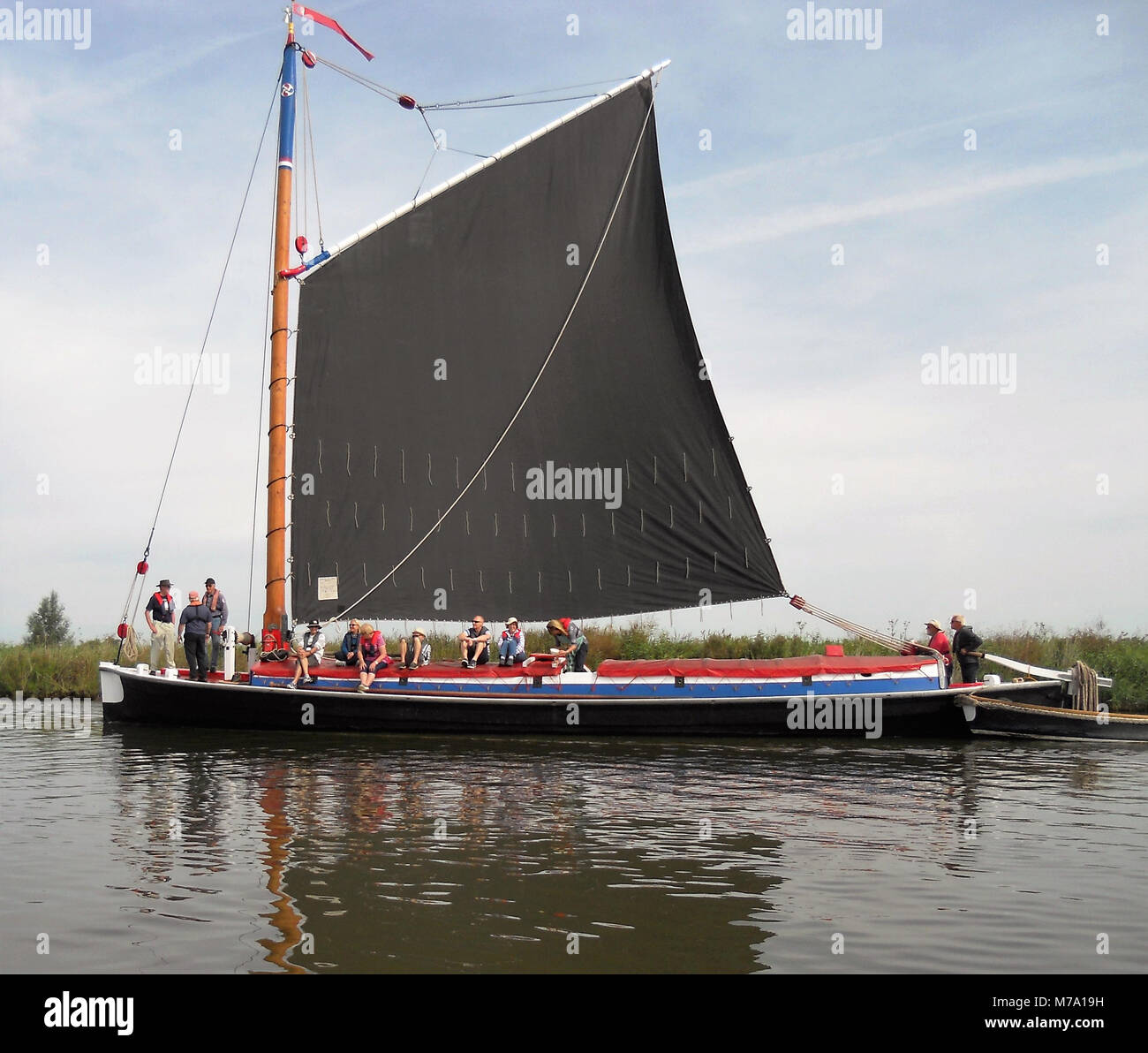 Spar barge hi-res stock photography and images - Alamy
