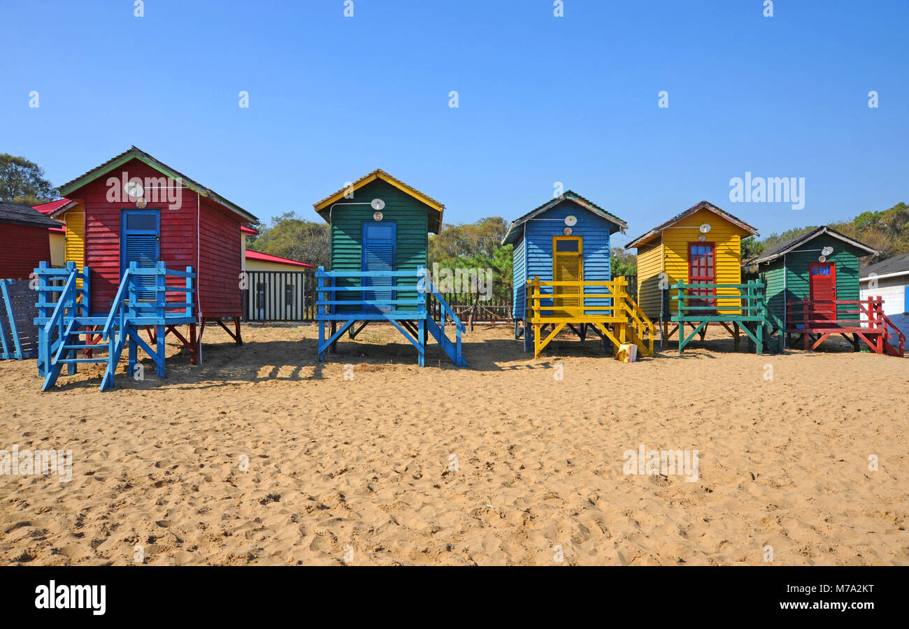 Beach huts at Beidaihe, Hebei province, China Stock Photo - Alamy