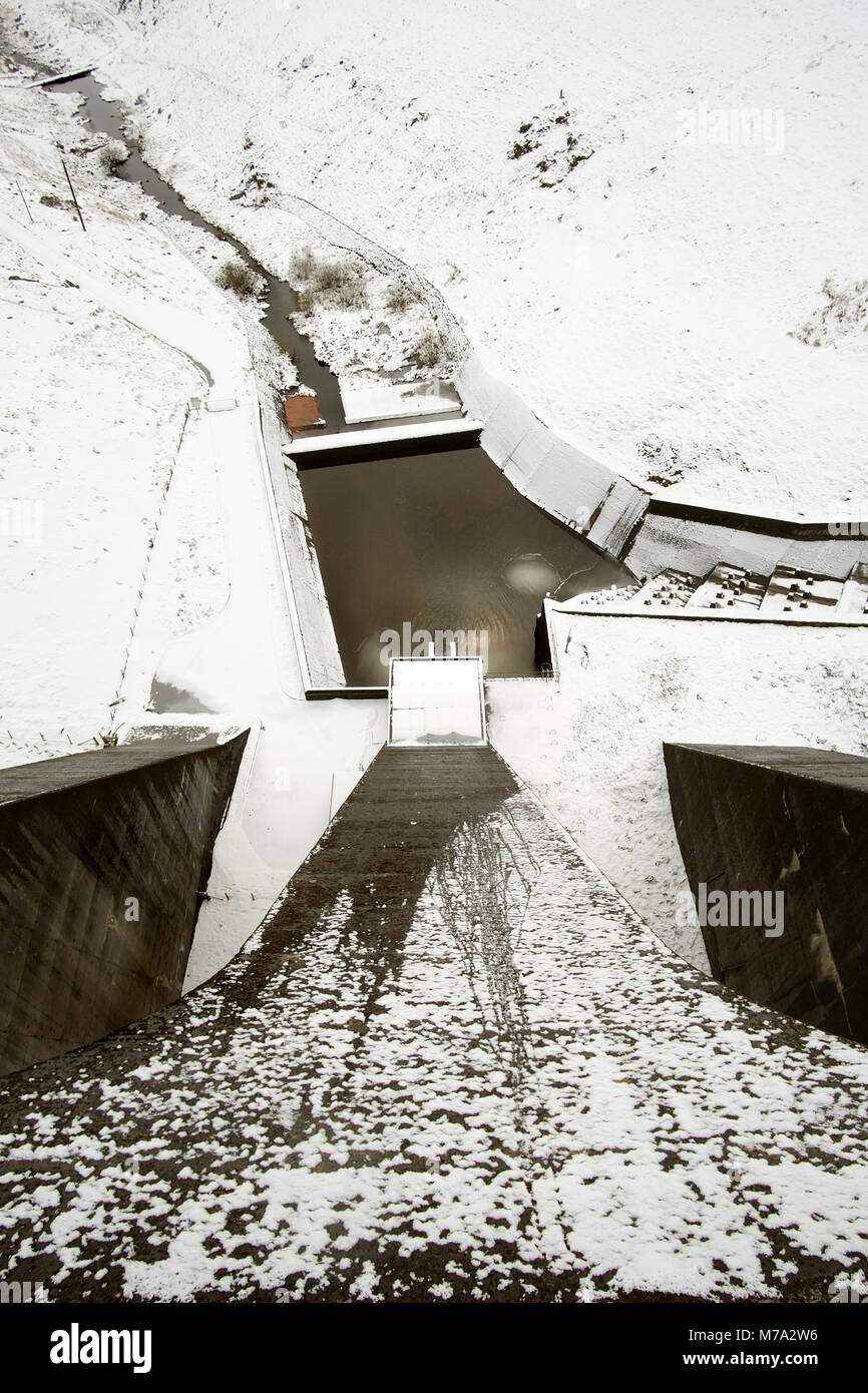 Multi arch dam hi-res stock photography and images - Alamy