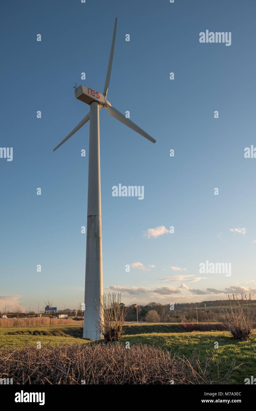 Energy systems hi-res stock photography and images - Alamy