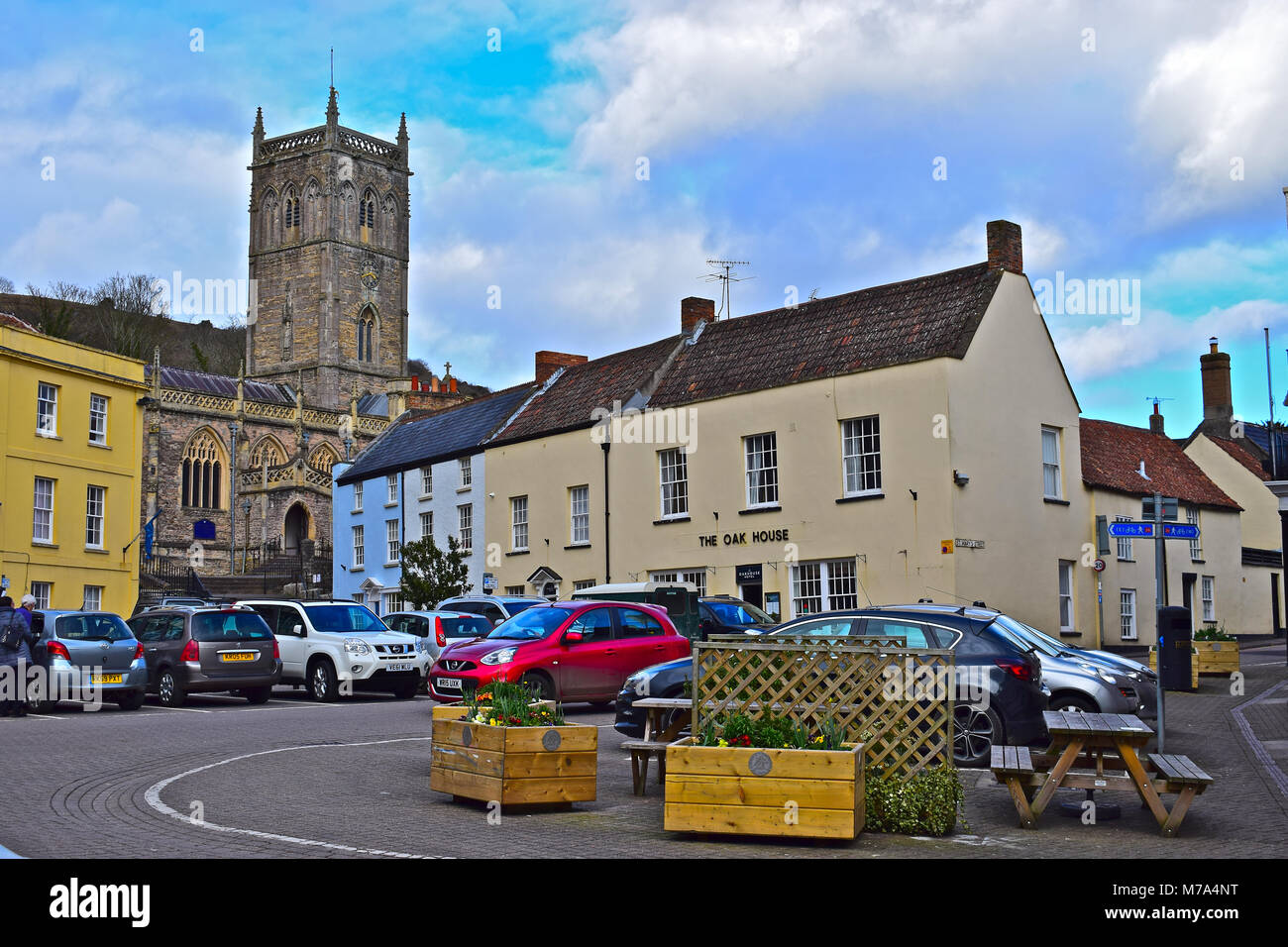 The Oak House Hotel is a Grade II Listed building situated in the ...