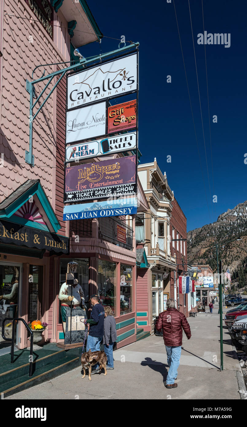 Western town storefronts hi-res stock photography and images - Alamy