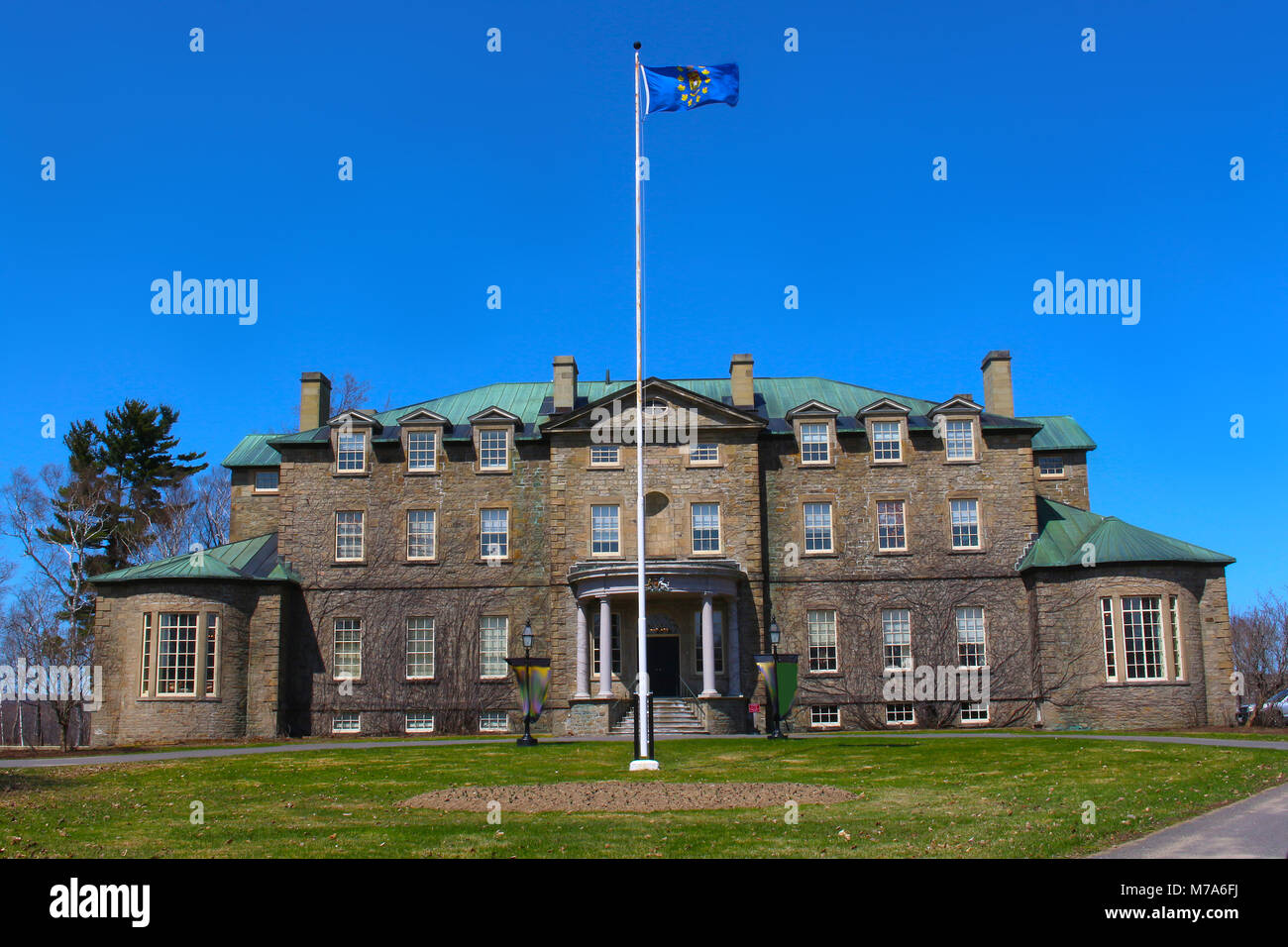 Old government house hi-res stock photography and images - Alamy