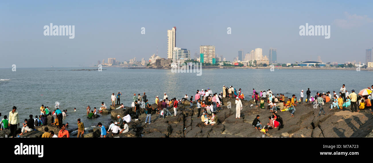 Seaside mumbai india hi-res stock photography and images - Alamy