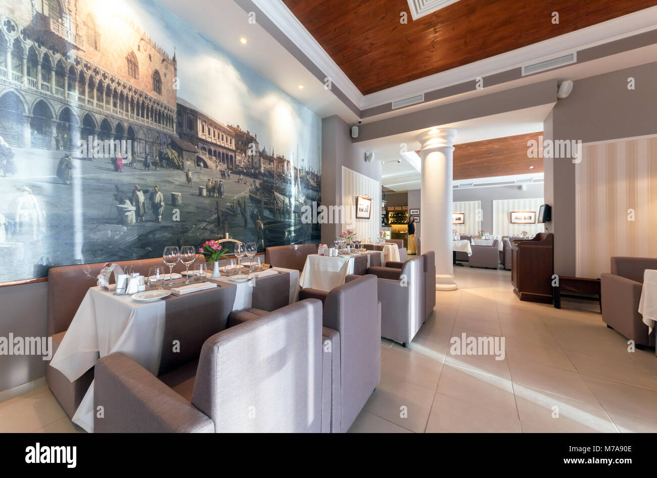 MOSCOW - JULY 2014: Interior of the modern Italian cafe "DE MARCO ...