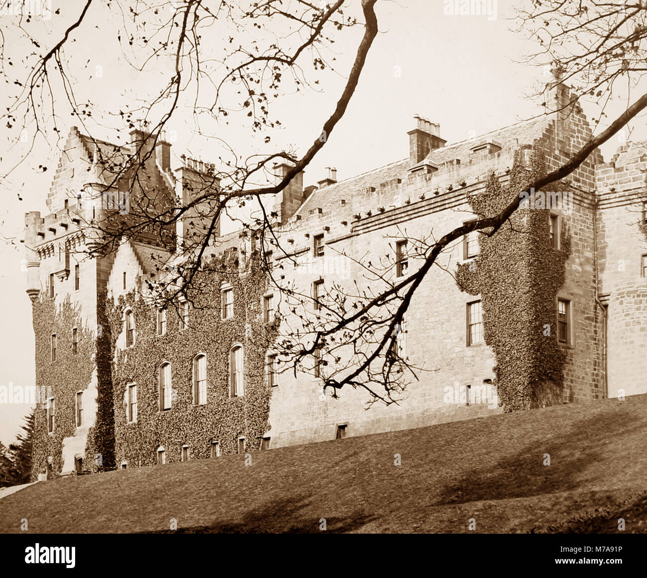 Brodick Castle High Resolution Stock Photography and Images - Alamy