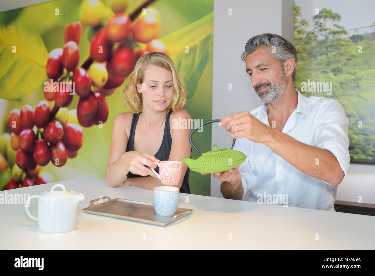 Pretty tea tray hi-res stock photography and images - Alamy