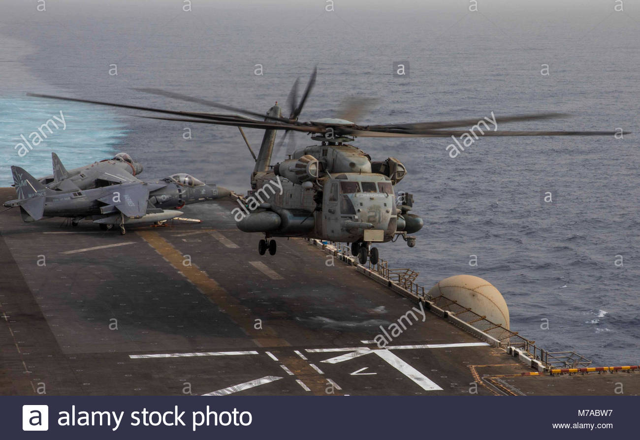 Sikorsky Ch 53e Super Stallion High Resolution Stock Photography and ...