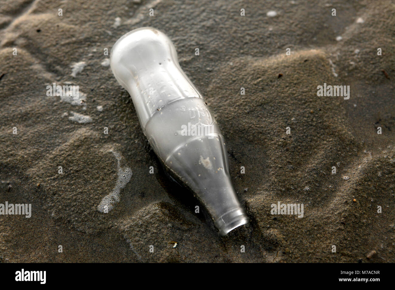 Coastline pollution at Napoleon Beach , Port-Saint-Louis du Rhone ...