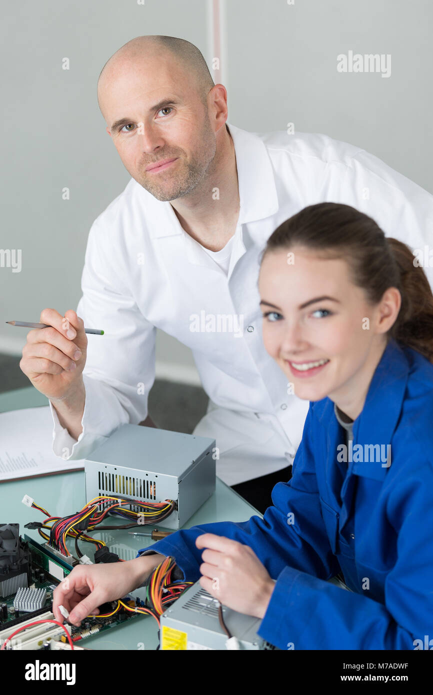 young electronic technician Stock Photo - Alamy