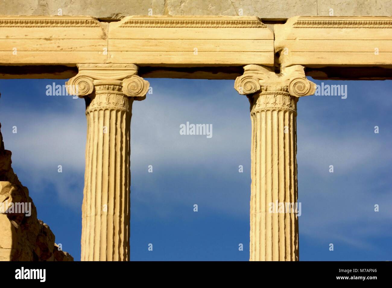 Monumental buildings hi-res stock photography and images - Alamy