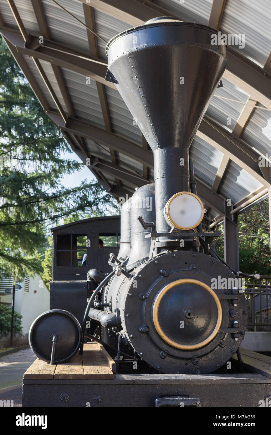 Coal engine hi-res stock photography and images - Alamy