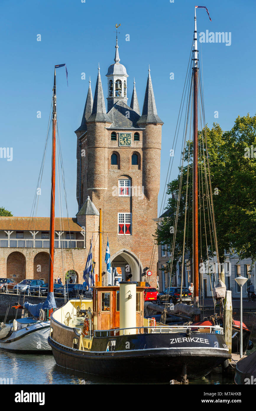 The internal urban harbour of zierikzee on zeeland the netherlands hi ...