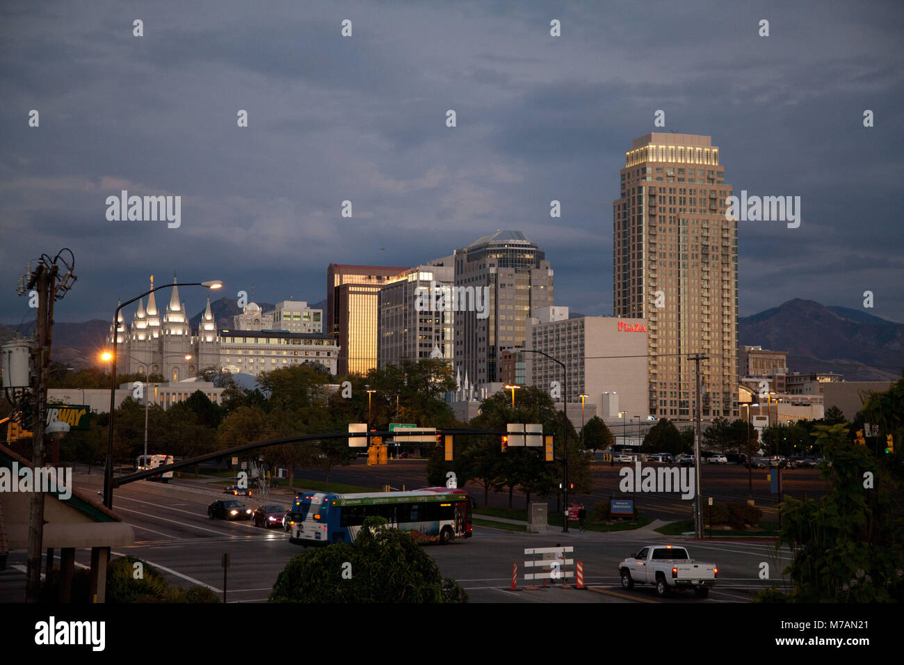 Salt Lake City Skyline Night High Resolution Stock Photography and ...