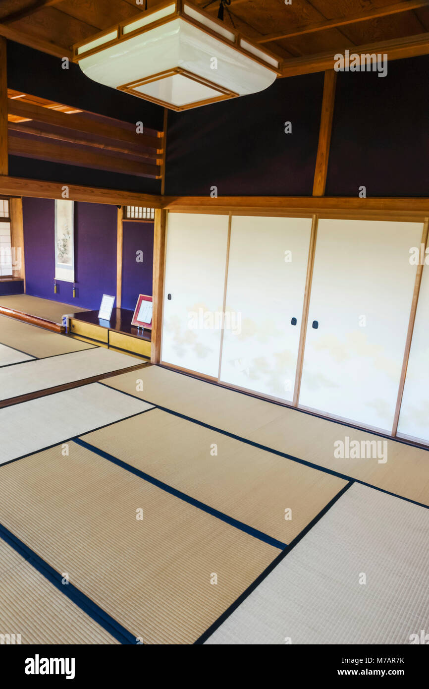 Tatami room hi-res stock photography and images - Alamy