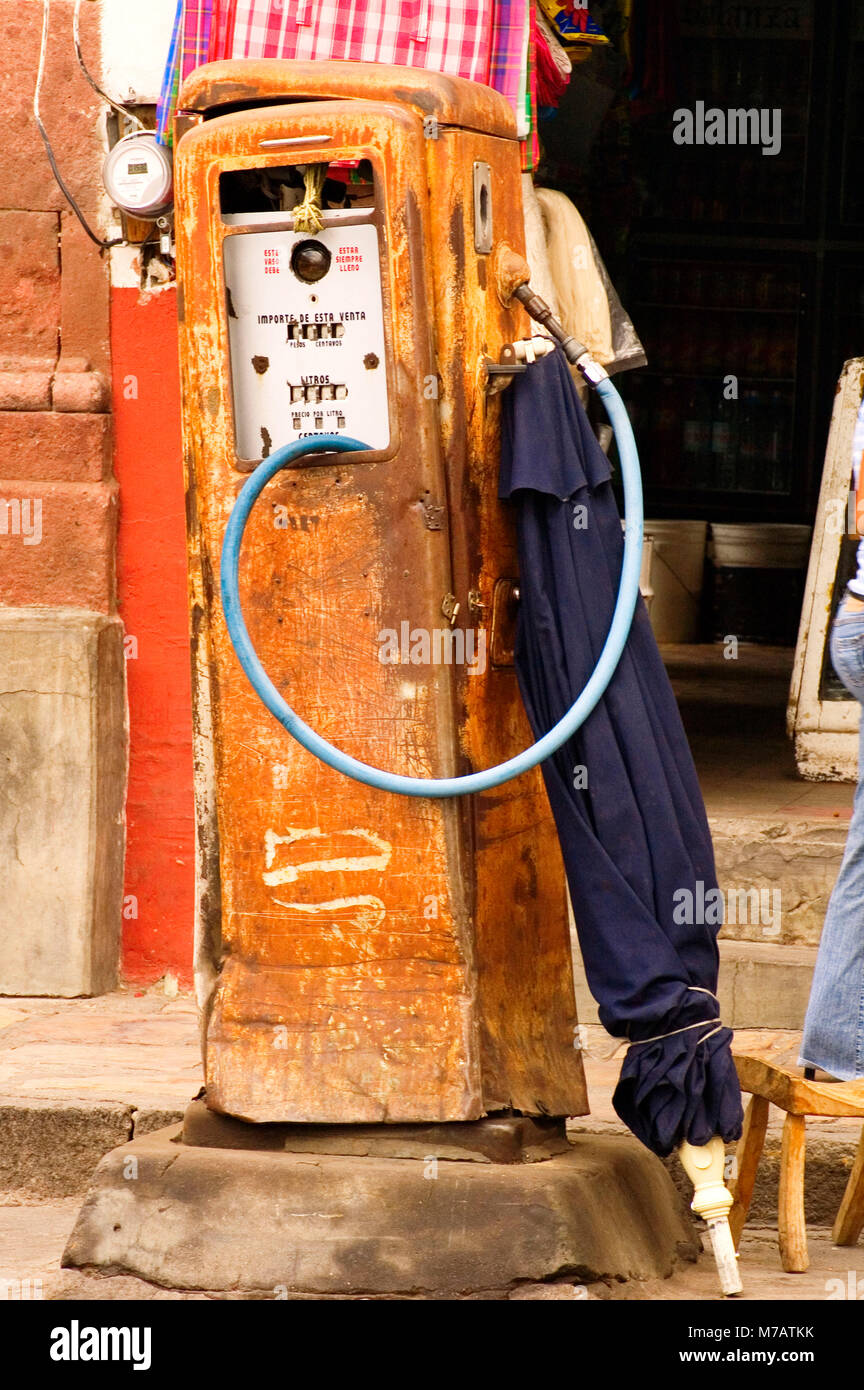 Latin america energy mexico hi-res stock photography and images - Alamy