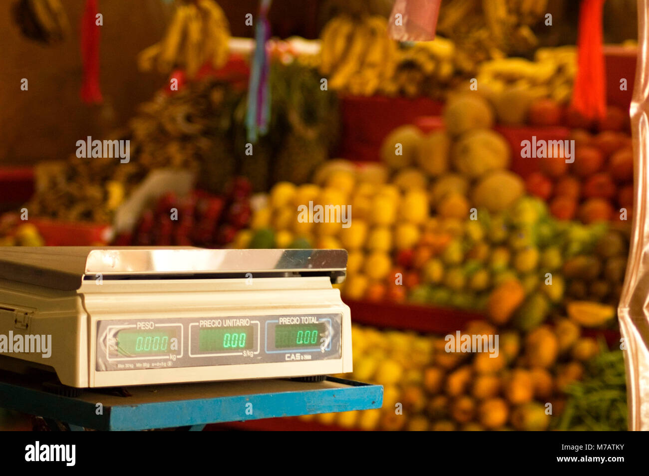 Fruit stall mexico hi-res stock photography and images - Alamy
