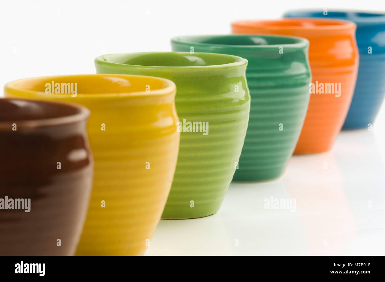 Multi colored cups hi-res stock photography and images - Alamy