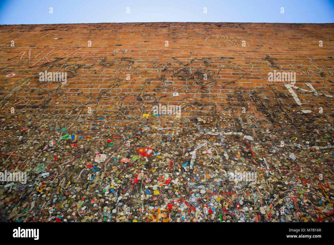 Bubble gums on a wall, Bubble Gum Alley, San Luis Obispo, California ...
