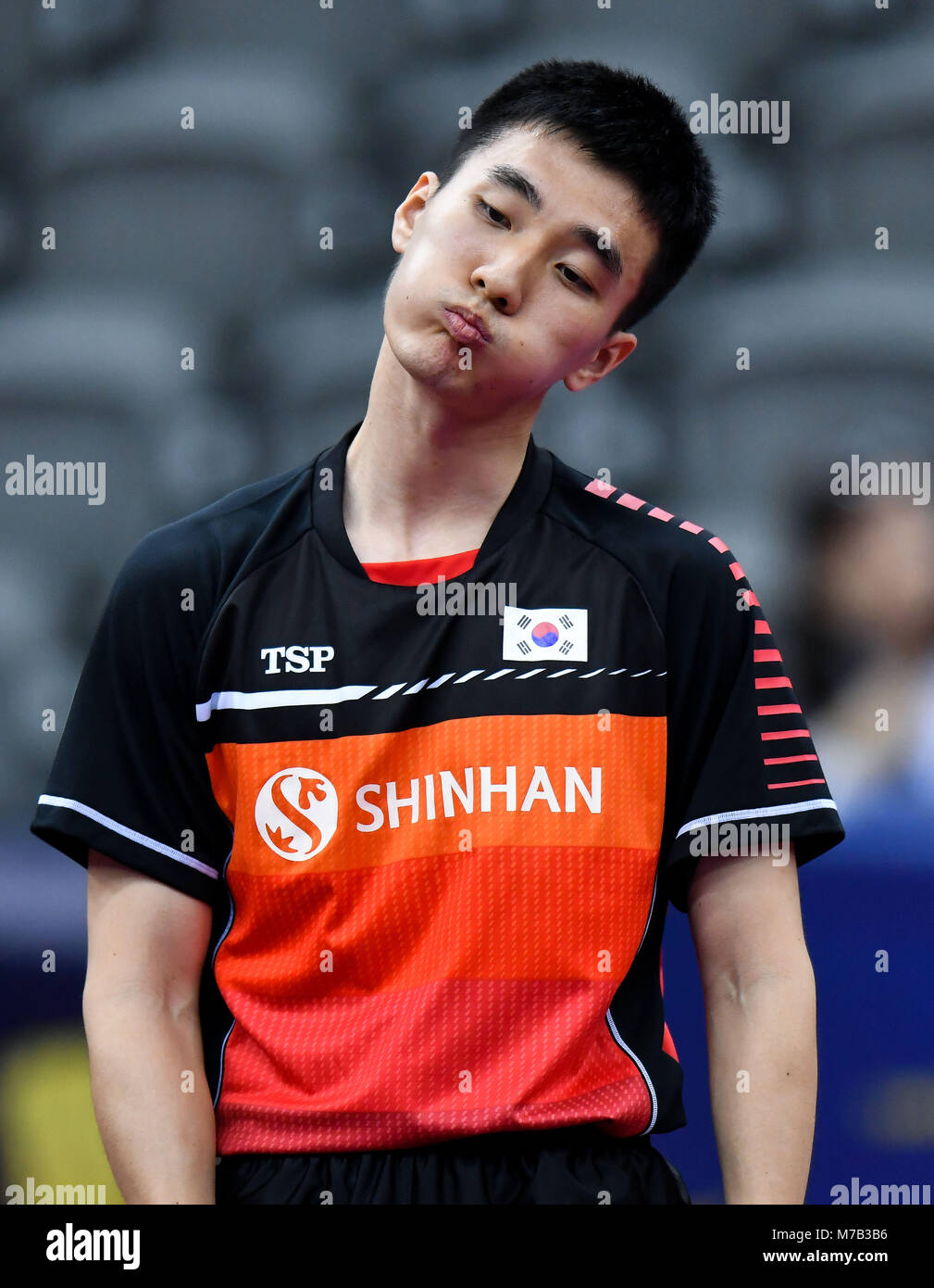 Doha. 9th Mar, 2018. Lee Sangsu of South Korea reacts during the men's ...