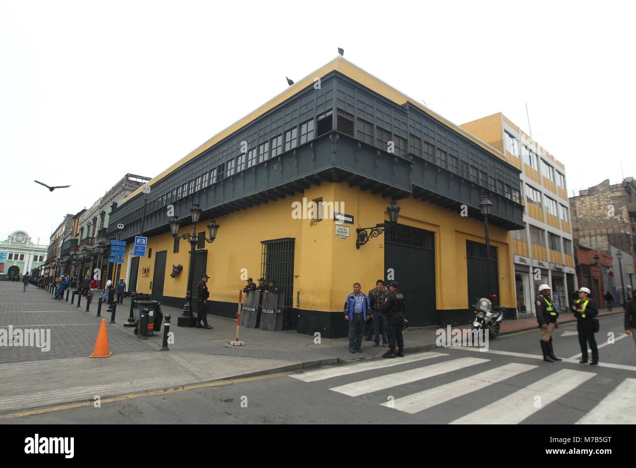 16/09/2015 CASA DEL OIDOR, NOTA SOBRE BALCONES PARA EL ESTADO EN EL QUE ...